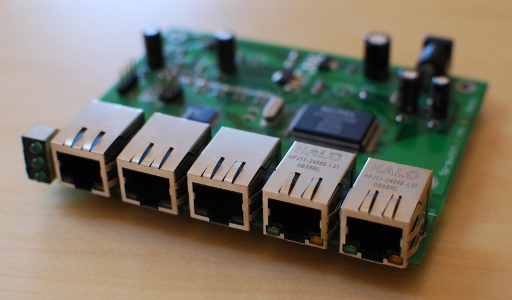 Five Port Fast Ethernet Managed Switch | fabiobaltieri