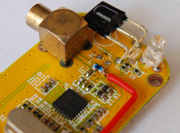 LNA for RTL Based SDR Receivers | fabiobaltieri